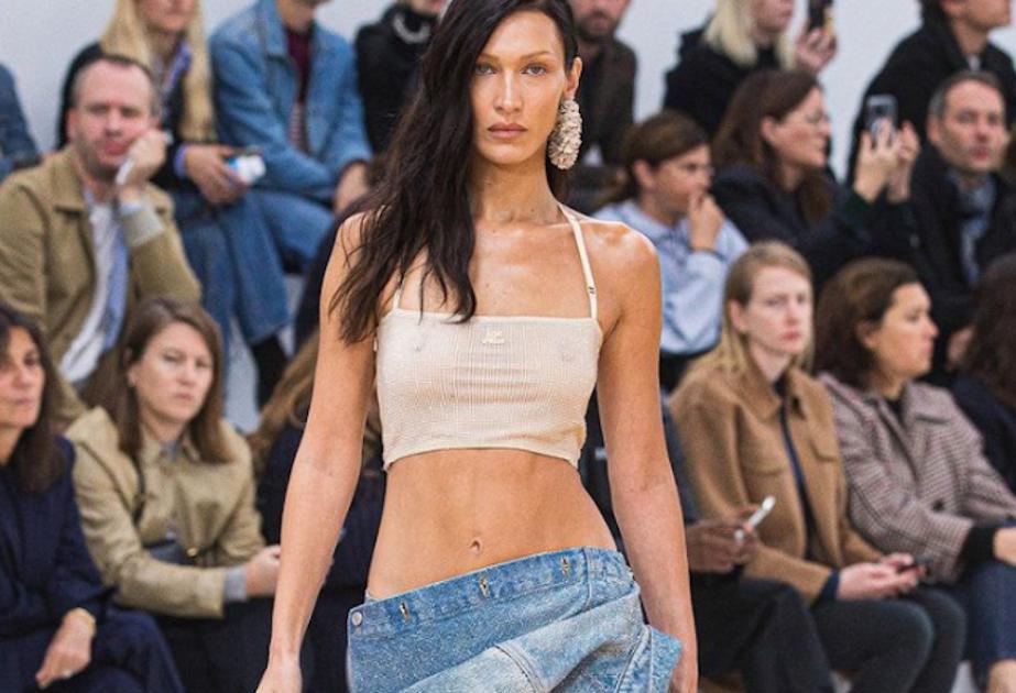 Τα χαμηλόμεσα παντελόνια είναι το πιο hot trend του 2023 | Sigmalive Magazine